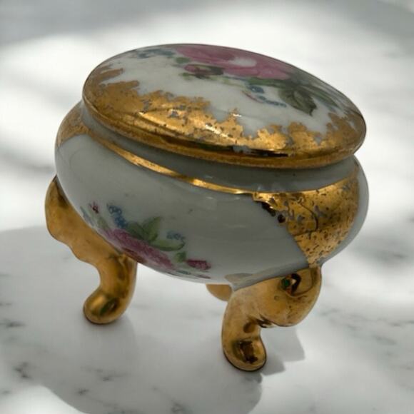 Unbranded | Accents | Vintage Porcelain Ring Trinket Box With Lid Pink ...